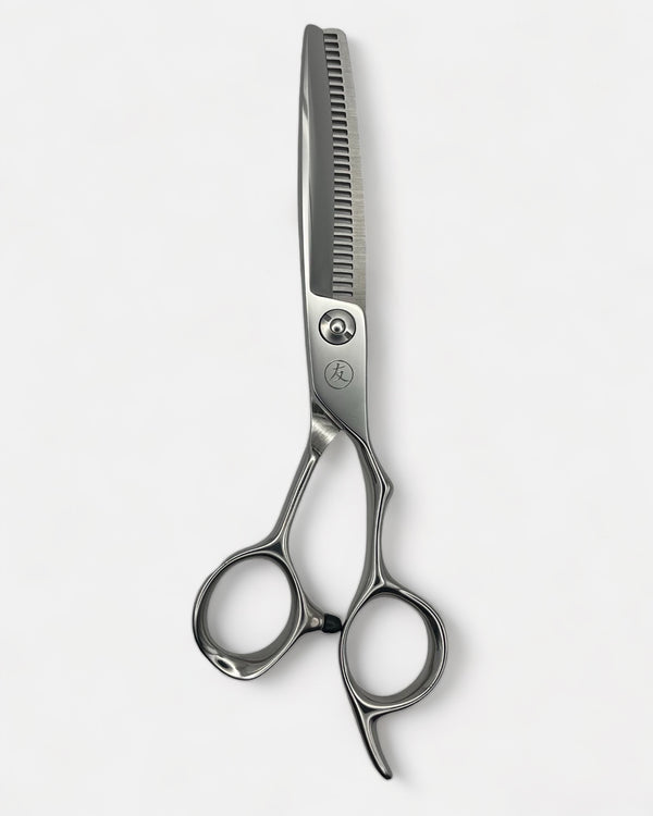 Akito Scissors: Premium Japanese Hairdressing Scissors